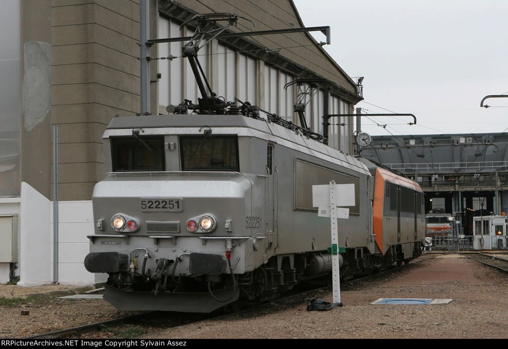 SNCF BB 22251 - 26039